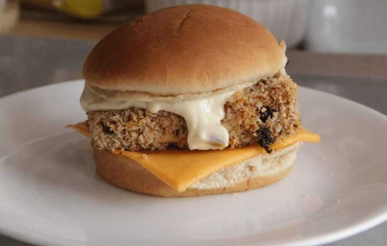 Vegan Filet O Fish - Veganiac