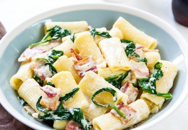 Delicious Vegan Tuscan Rigatoni Recipe - Veganiac